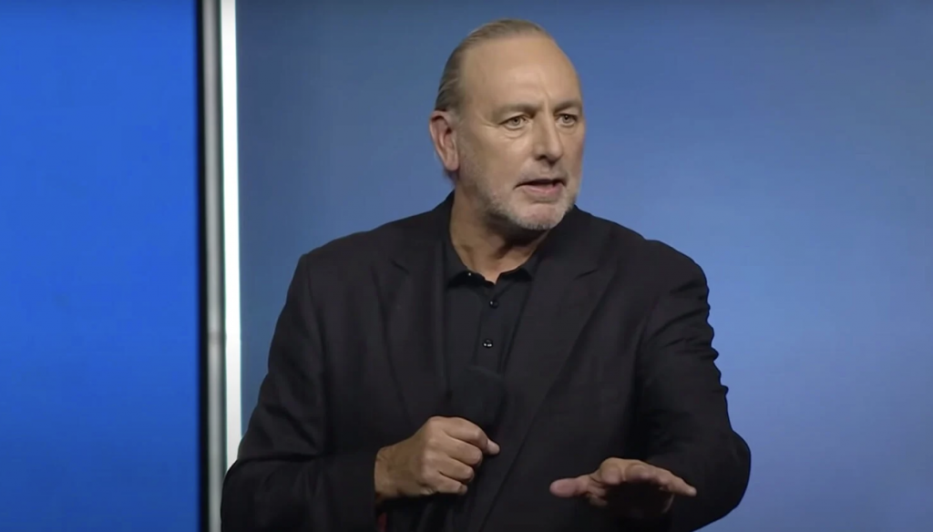 Hillsong Pastor Brian Houston Resigns after Revelations of ...