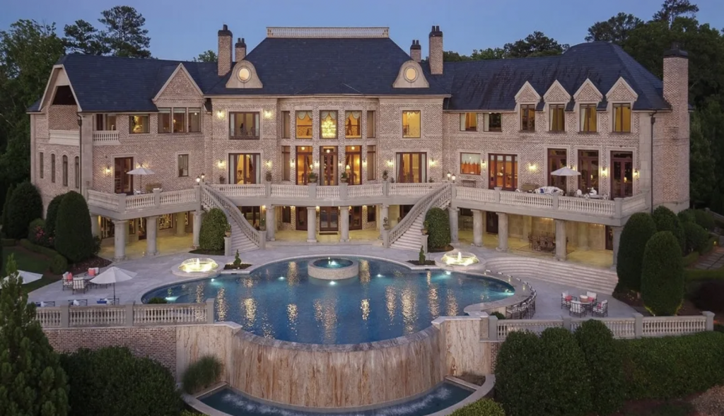 Million Dollar Homes Become Status Symbols of Televangelists and ...