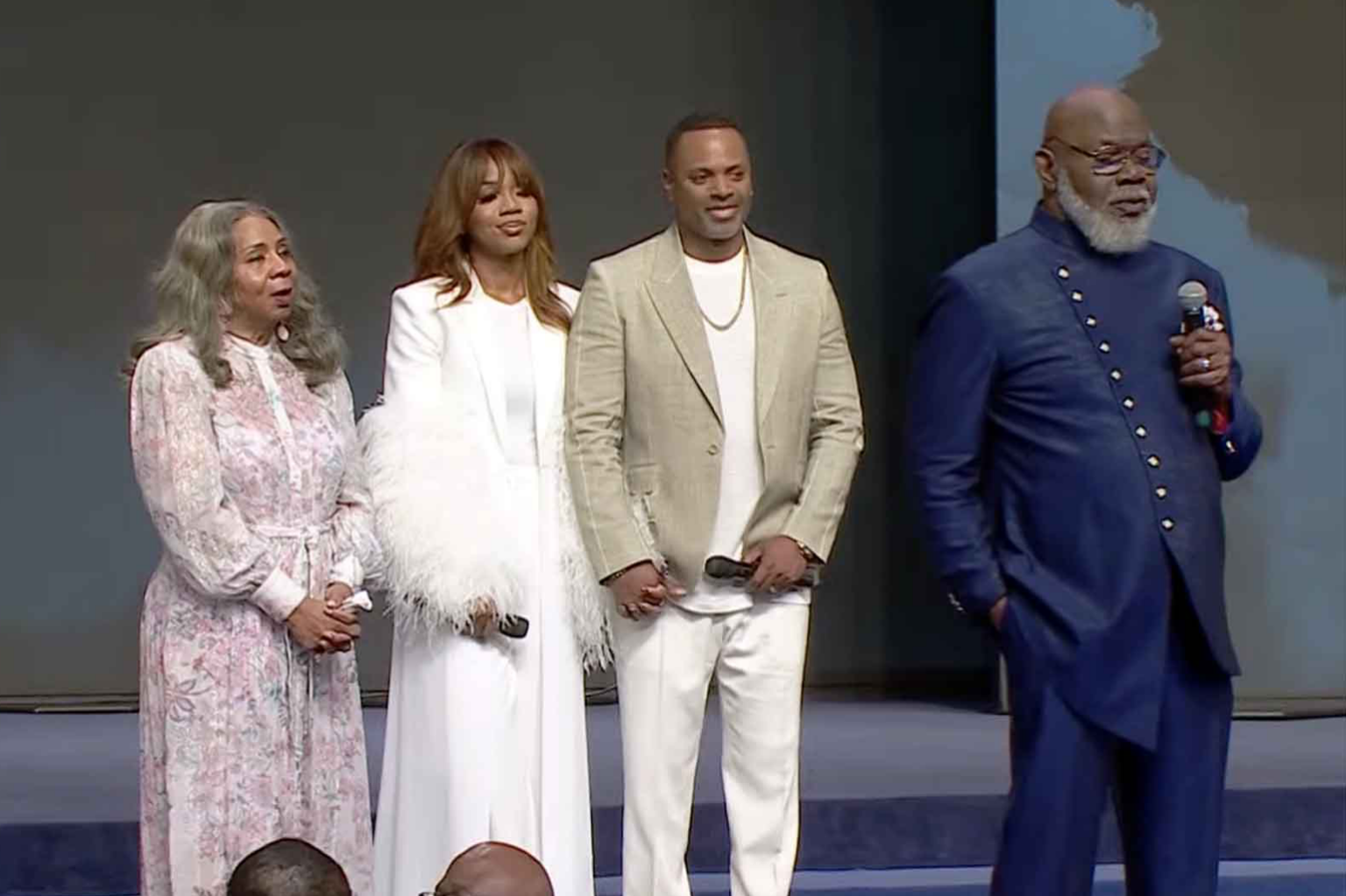 Megachurch Pastor T.D. Jakes Announces Plans to Step Aside - MinistryWatch