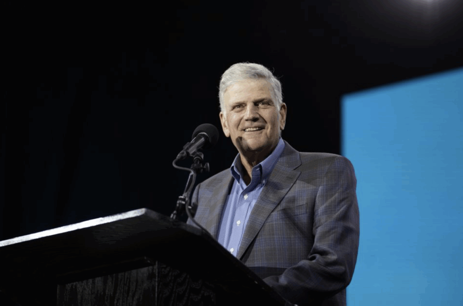 Charter Member Billy Graham Evangelistic Association Resigns from ECFA ...